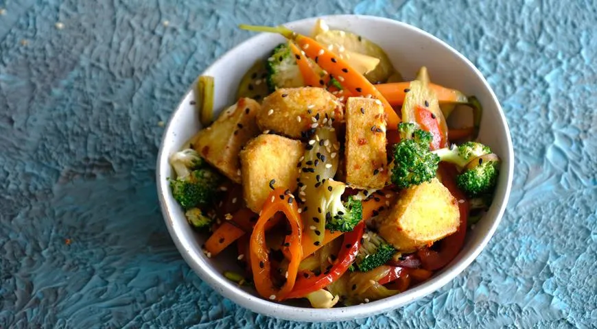 5 классных идей, что приготовить с тофу — читать на Gastronom.ru